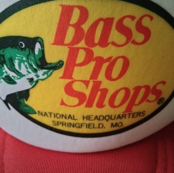 Accessories | Bass Pro Shop National Headquarters Springfield Missouri ...